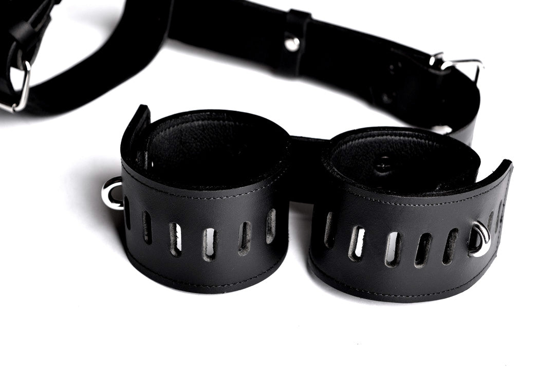 PREMIUM STUNNING QUALITY Heavy Duty Leather Harness Armbinder | Etsy ...